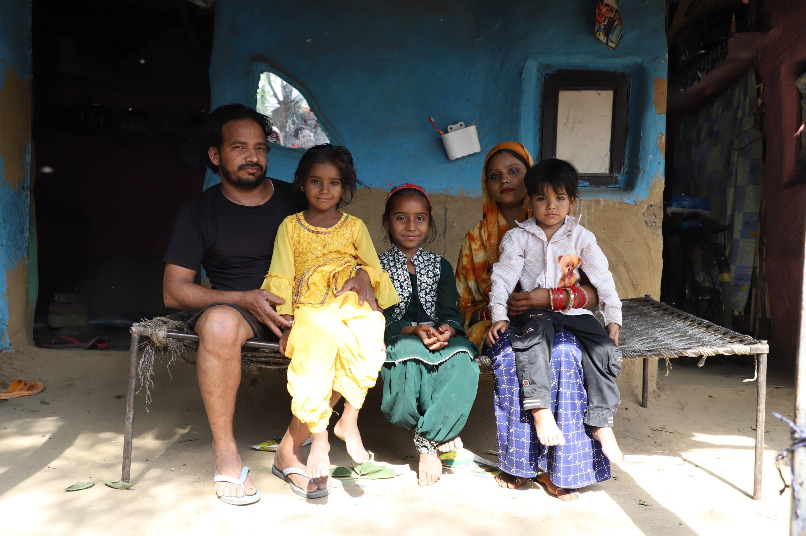 Reuniting children with their families | Railway Children